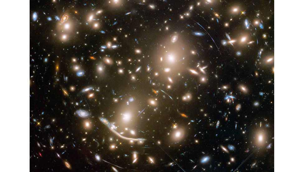 Gravitational Lensing – Voyages